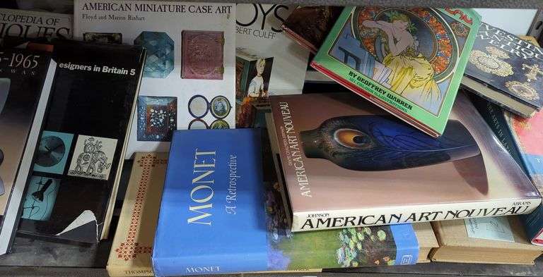 Lot of Books on Art - Dixon's Auction at Crumpton