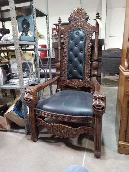 Kings Chair - Diamond G Auctioneers