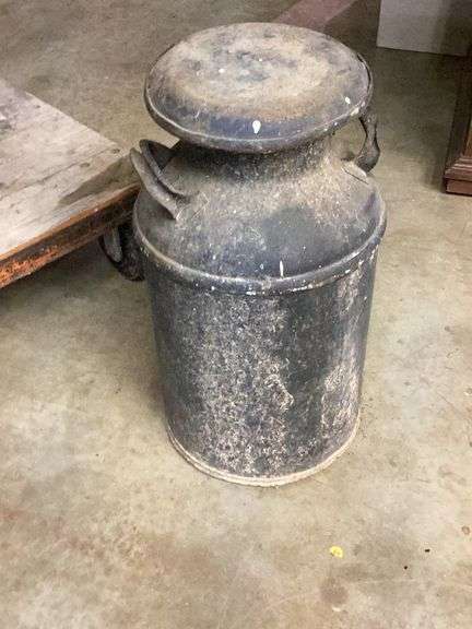Vintage Milk Can & Lid - Diamond G Auctioneers
