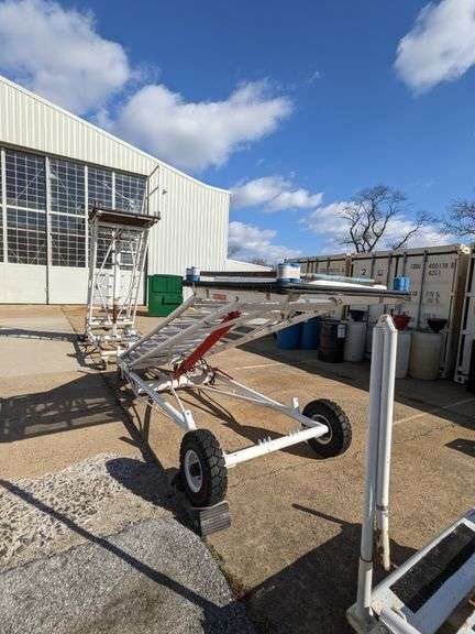 Victory Ground Support B-1 Maintenance Stand / Platform - Delaware ...