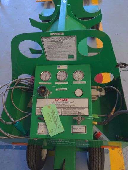 Tronair Aircraft High Pressure Oxygen Booster Cart - Delaware Auction ...