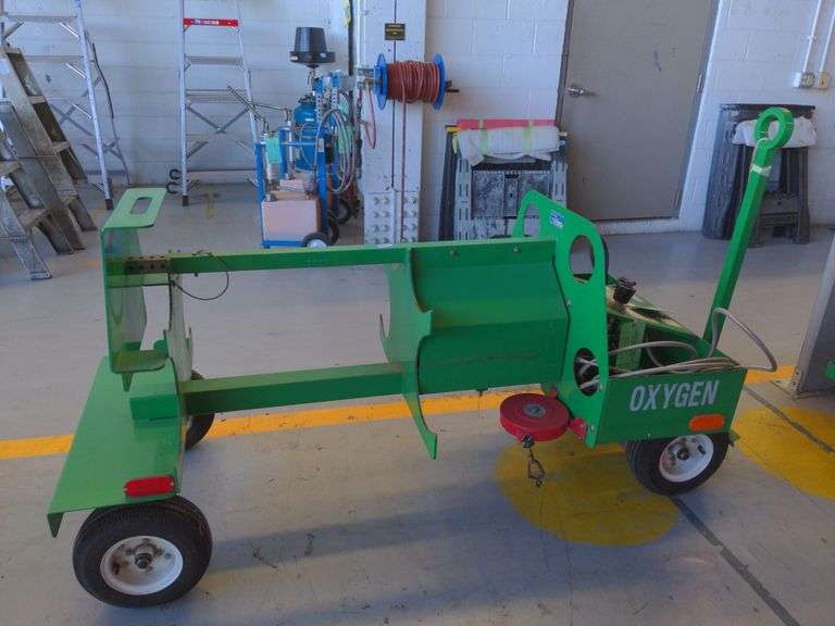 Tronair Aircraft High Pressure Oxygen Booster Cart - Delaware Auction ...