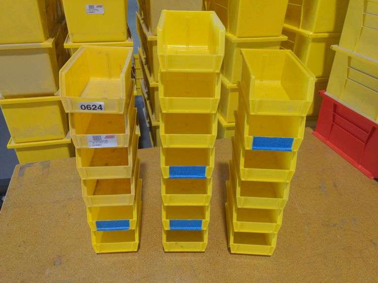 (19) AkroBin 30-220 Stacking Bins - Delaware Auction Center