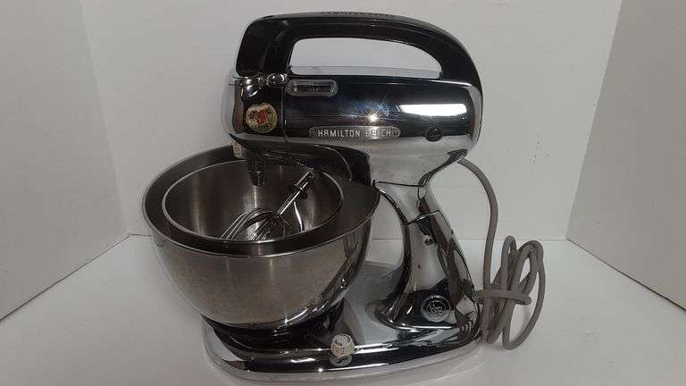 Vintage Hamilton Beach Stand Mixer: - Delaware Auction Center