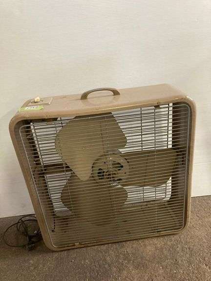 Vintage Berns Air King Fan (works) - Delaware Auction Center