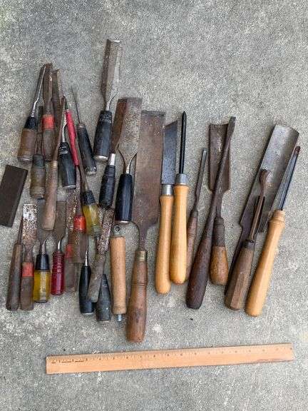 Assortment of Wood Chisels, Gouges, Turning Tools - Delaware Auction Center