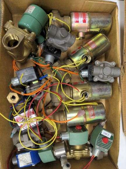 Lot Piston Pilot Operated Solenoid Valves - Delaware Auction Center