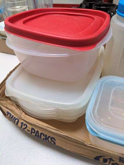 Plasticware - Delaware Auction Center