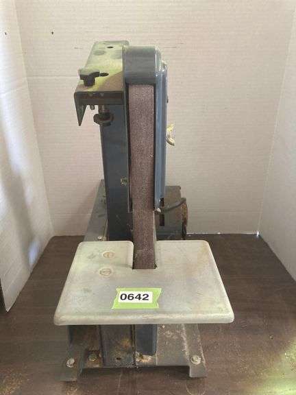 AMT Belt Sander - Delaware Auction Center