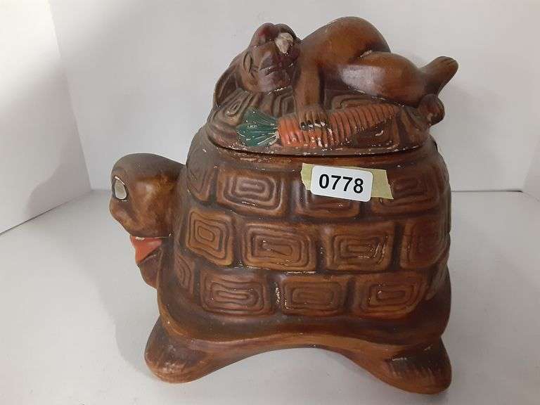 Ceramic Turtle Cookie Jar - Delaware Auction Center