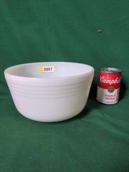 Pyrex Milk Glass Bowl - Delaware Auction Center