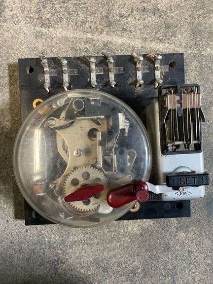 Vintage Mechanical Timer Switch & (3) Train Transformers - Delaware ...