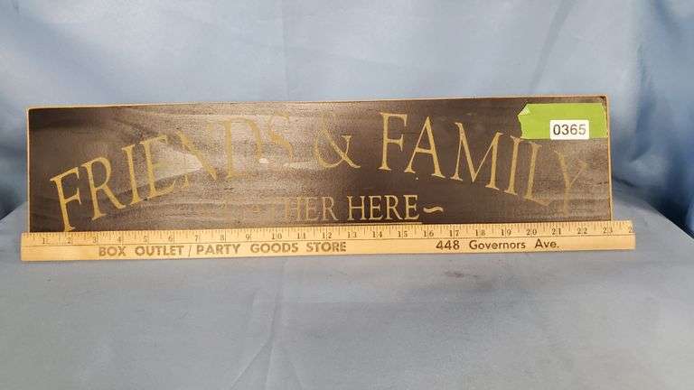 (3)Assorted Country Signs - Delaware Auction Center