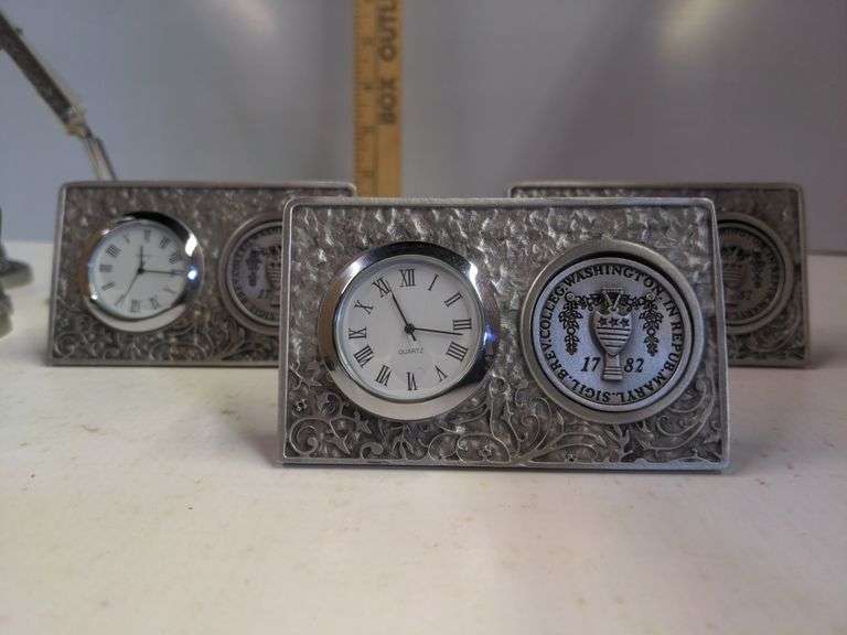 Silcon Electronics Clocks and Pens - Delaware Auction Center