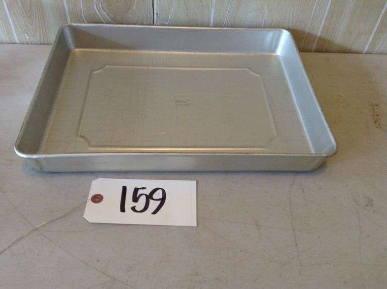 Wilton Sheet Cake Pan Duck Soup Auctions wilton-sheet-cake-pan-duck-soup-auctions