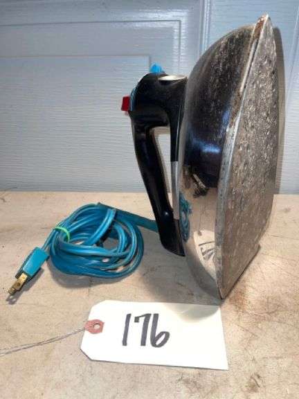 General Electric Iron • Vintage • Garage - Duck Soup Auctions