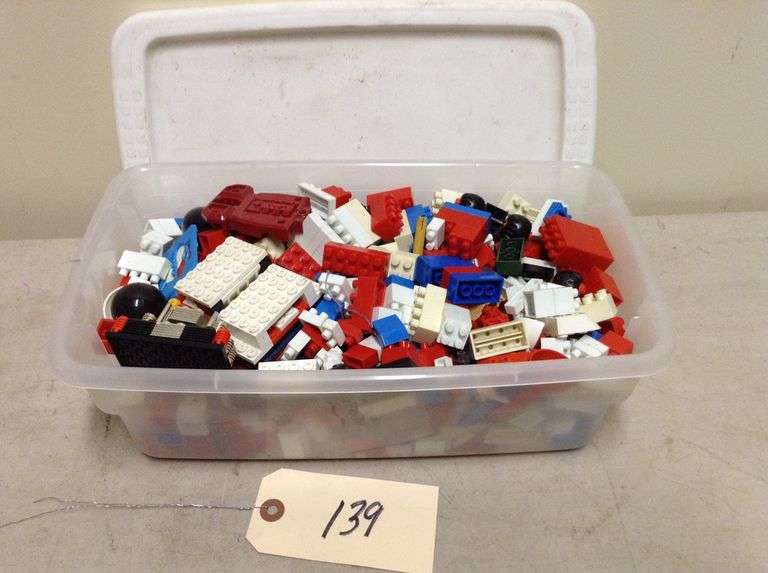Shoe Box of Legos - Duck Soup Auctions