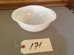 White Pyrex Bowl - Duck Soup Auctions