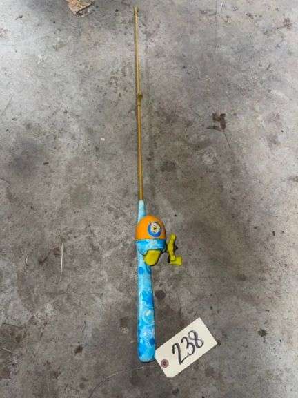 SpongeBob fishing pole • Garage - Duck Soup Auctions