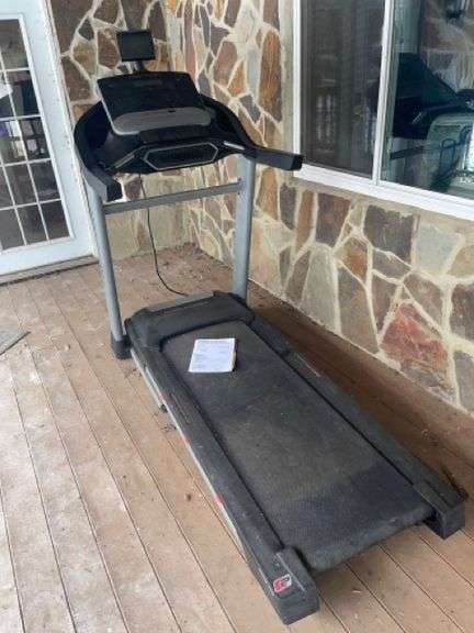 Very nice pro form treadmill with Bluetooth and tablet holder • Shed ...