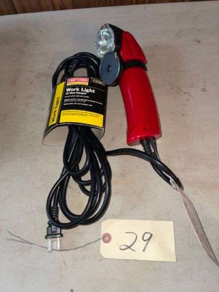 Craftsman magnetic work light • Looks New • Main - Duck Soup Auctions