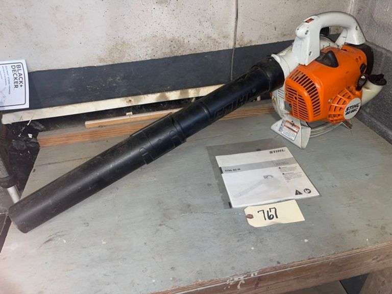 Stihl bg50 blower • Garage (Detached) - Duck Soup Auctions