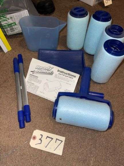 Ready roller paint roller • Looks New • Apt Bedroom - Duck Soup Auctions