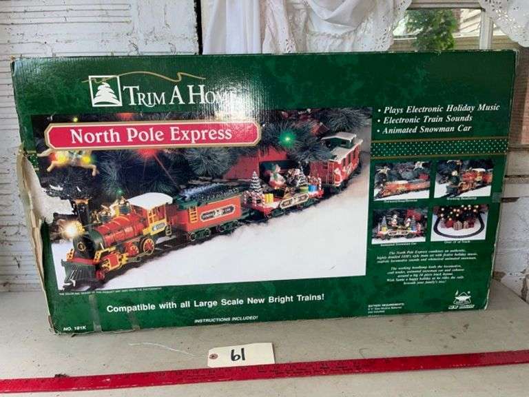 Trim a home North Pole express train set • Garage • ( Click for More ...