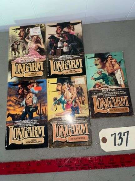 The long arm by tabor Evans books • Living Room - Duck Soup Auctions