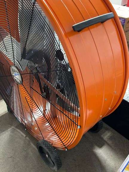 MAXX AIR PRO COMMERCIAL 42" FAN - Earl's Auction Company