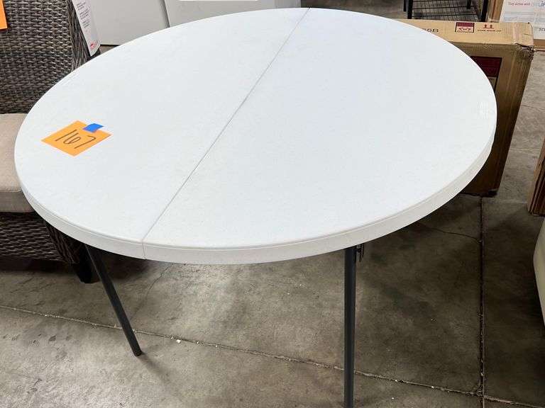 LIFETIME 48" FOLD IN HALF ROUND TABLE - Earl's Auction Company