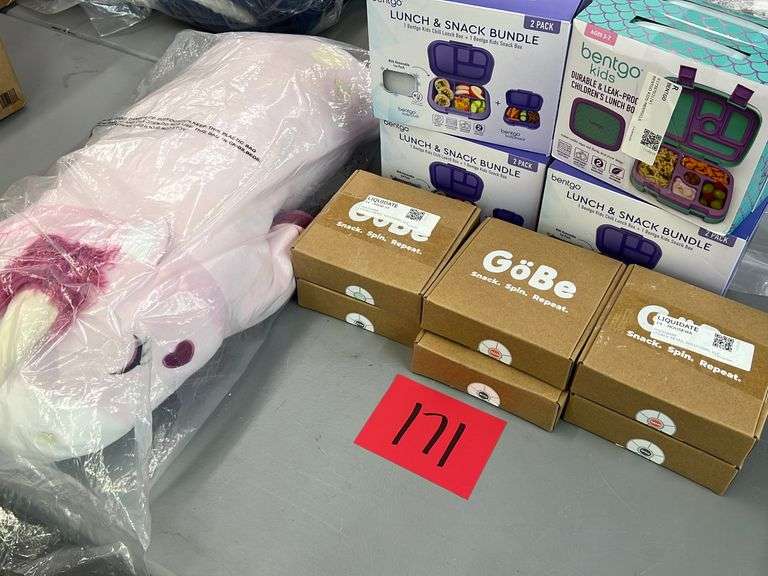 MISC KIDS LOT - BENTGO BOXES, GOBE SNACKC CONTAINERS, UNICORN PILLOW ...