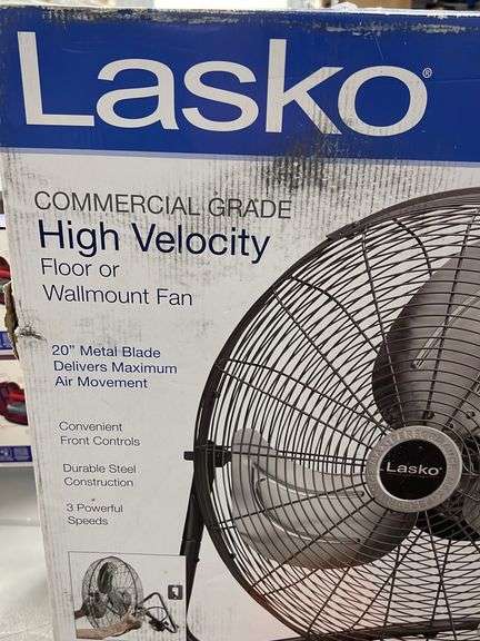LASKO FAN & LASKO HEATER IN BOXES - Earl's Auction Company