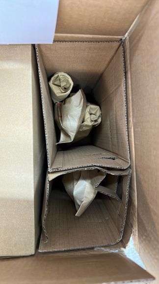 SHARK ULTRALIGHT CORDED VACUUM IN BOX - Earl's Auction Company