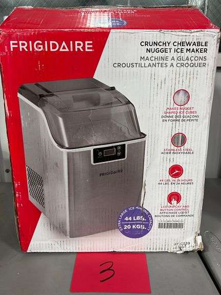 FRIGIDAIRE CRUNCHY CHEWABLE NUGGET ICE MAKER IN BOX - Earl's Auction ...