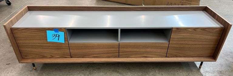 NEW 2 DOOR, 2 DRAWER LOW PROFILE CONSOLE - Earl's Auction Company
