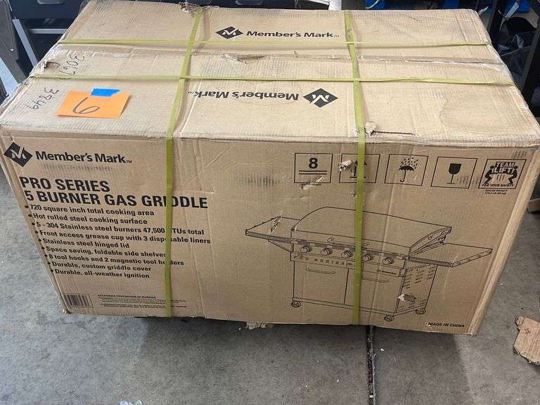 PRO SERIES 5 BURNER GAS GRIDDLE IN BOX - Earl's Auction Company