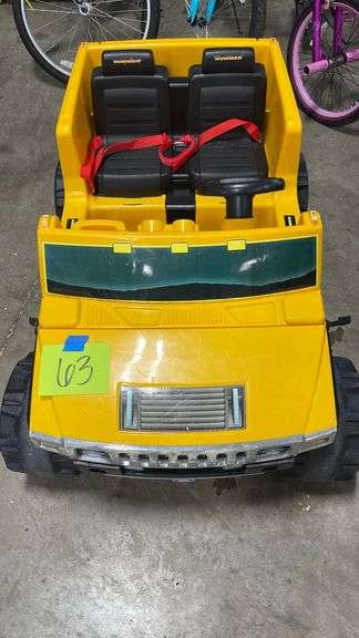 LITTLE TIKES HUMMER KIDS ELECTRIC RIDE ON CAR - Earl's Auction Company