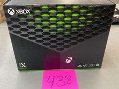 NEW XBOX SERIES X IN BOX - Earl's Auction Company
