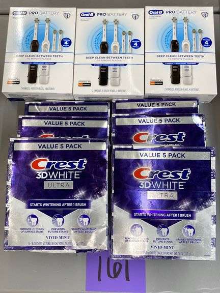 (3) ORAL-B POWER TOOTHBRUSHES & 6 PACKS OF CREST 3D WHITE TOOTHPASTE ...
