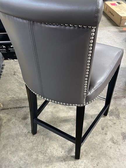 GREY NAILHEAD TRIM BAR STOOL - Earl's Auction Company