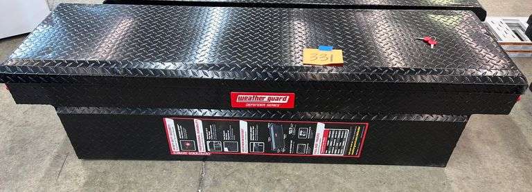 WEATHER GUARD DEFENDER SERIES FULL SIZE TRUCK BOX W/ KEYS - Earl's ...