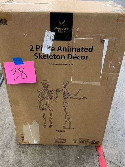 2PC ANIMATED SKELETON DECOR IN BOX - Earl's Auction Company