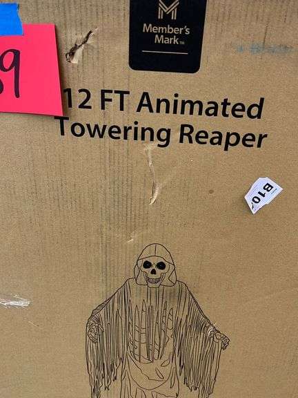 12FT ANIMATED TOWERING REAPER IN BOX - Earl's Auction Company