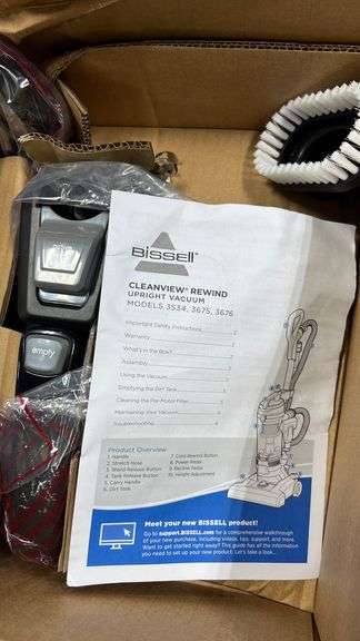 BISSELL CLEANVIEW IN BOX - Earl's Auction Company