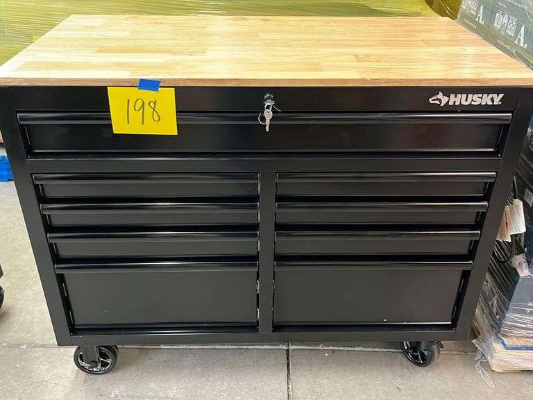 HUSKY 46" ROLLING WORKBENCH - BLACK - Earl's Auction Company