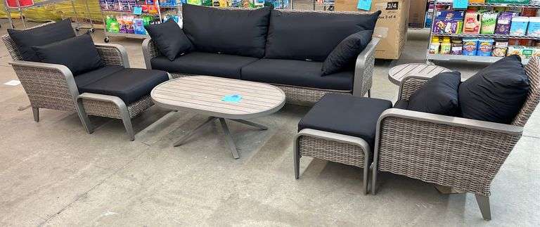 NEW RST BRANDS 7PC PATIO SET - Earl's Auction Company