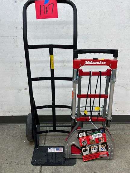 (2) MILWAUKEE DOLLIES - SEE PHOTOS - Earl's Auction Company