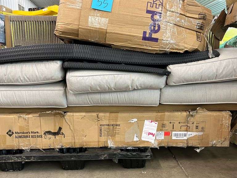 AS IS - DAMAGED/ MISMATCHED ITEMS - SEE PHOTOS - Earl's Auction Company