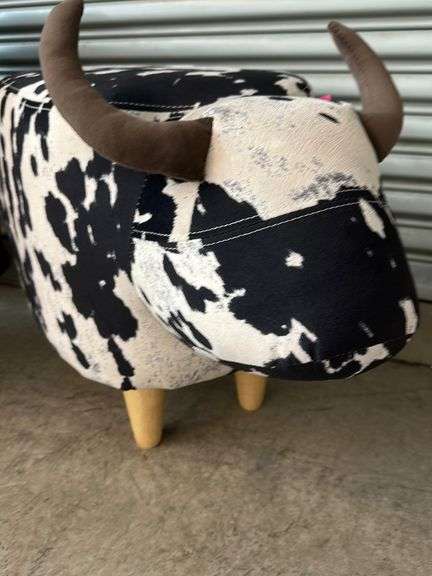 COW PRINT OTTOMAN - Earl's Auction Company